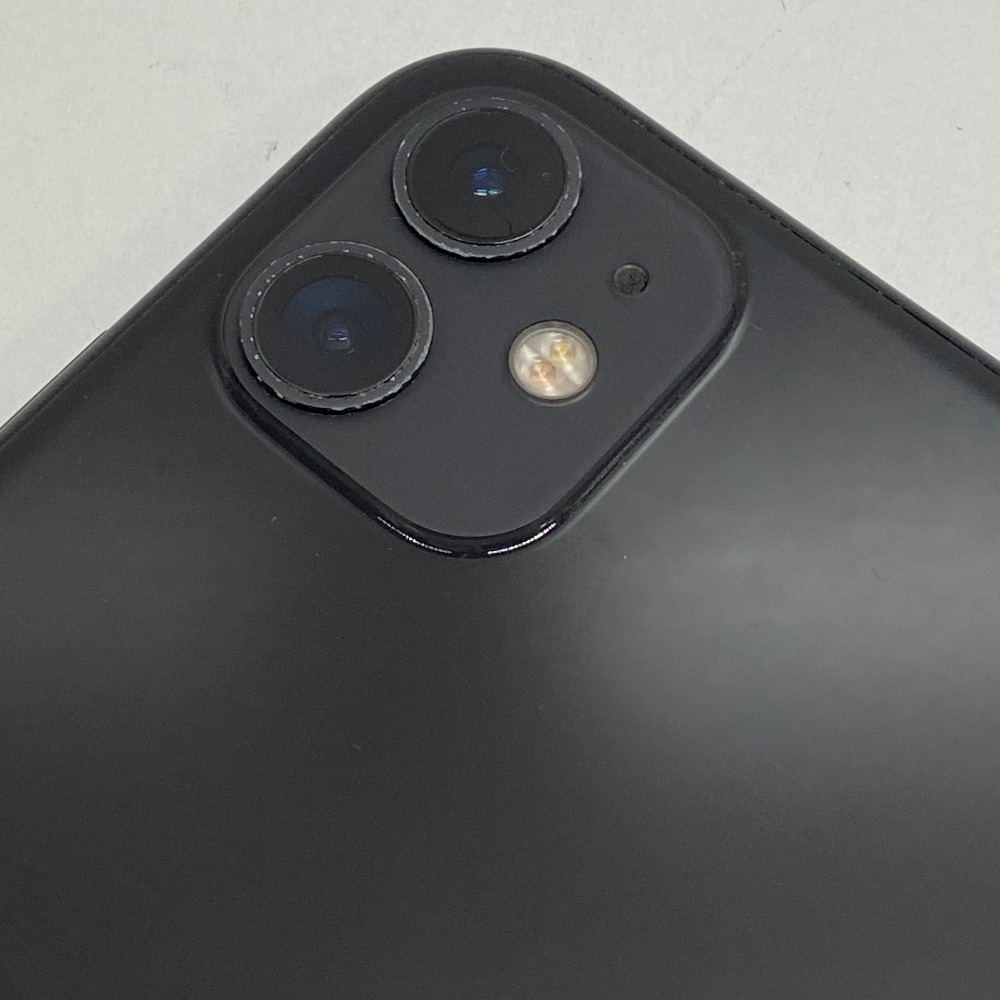 Pre-owned Apple iPhone 11 Unlocked Model A2221 64GB in Black - Own4Less